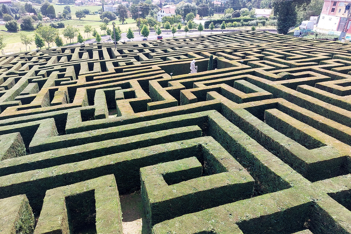 Euroopan kiehtovimmat labyrintit - Huviretki